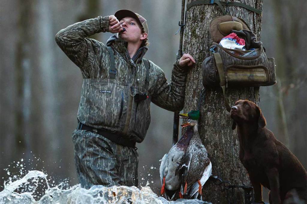 Duck Hunting Waders: 10 Options to Keep Your Dry and Comfortable This ...