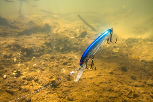 Wing Dams: How to Find Them, Fish Them During Fall, Winter