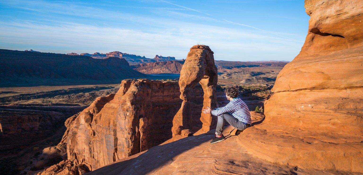 Delicate Arch Hike: When to Visit Without The Crowds