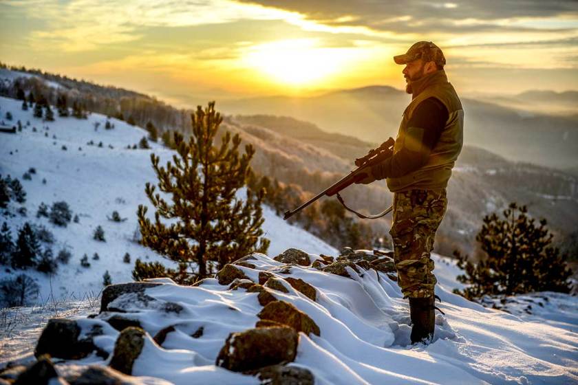 Cold Weather Hunting Requires Certain Steps to Stay Warm
