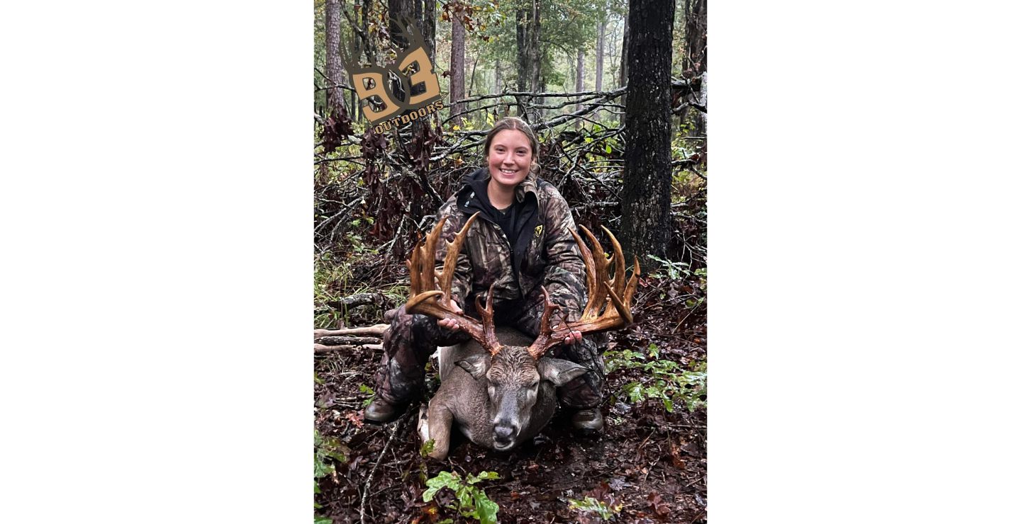Texas Teen Lands Record-Shattering Buck in the Rain
