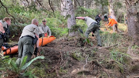 Hiker Dies After 300-Foot Fall from Oregon Trail - Wide Open Spaces