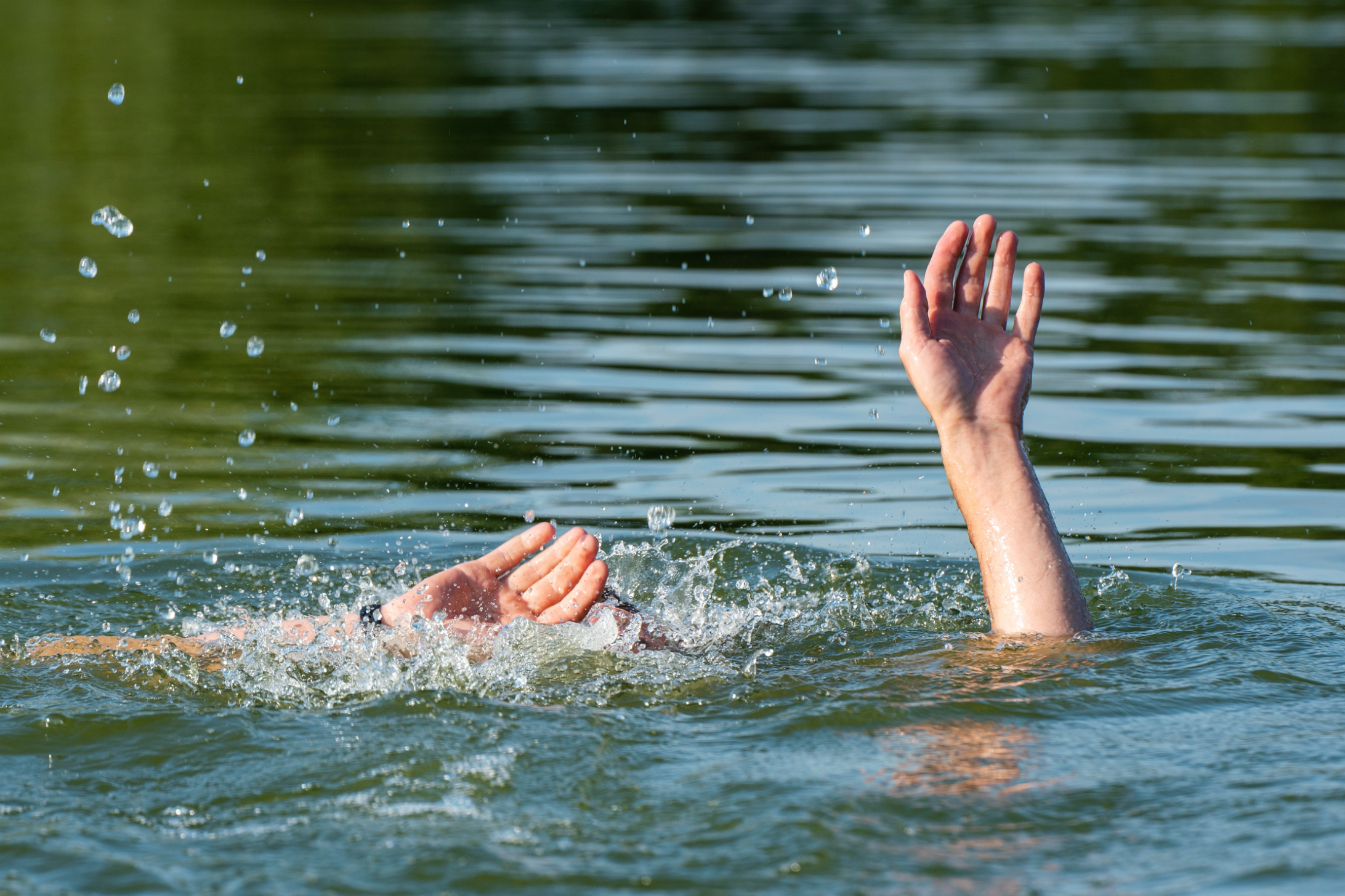 7 Hidden Dangers To Be Wary Of When Visiting A Lake - Wide Open Spaces