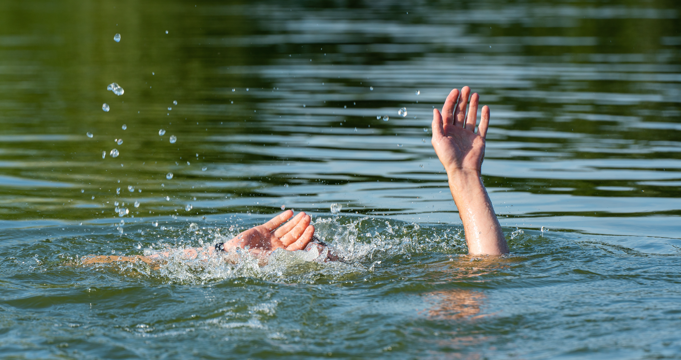 If You Fall Into Deep Water, Follow Crucial Survival Tip To Avoid ...
