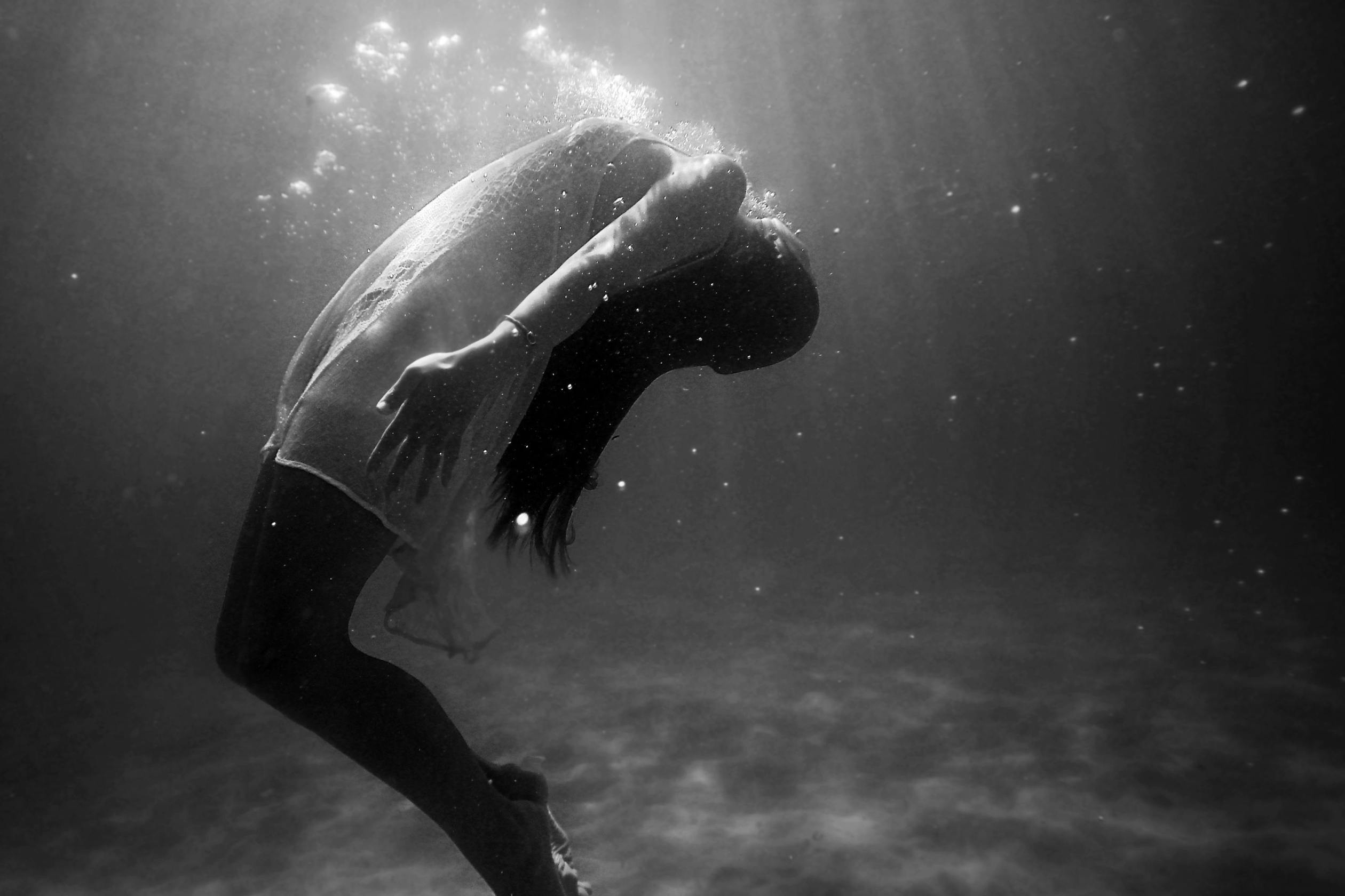 If You Fall Into Deep Water, Follow Crucial Survival Tip To Avoid ...