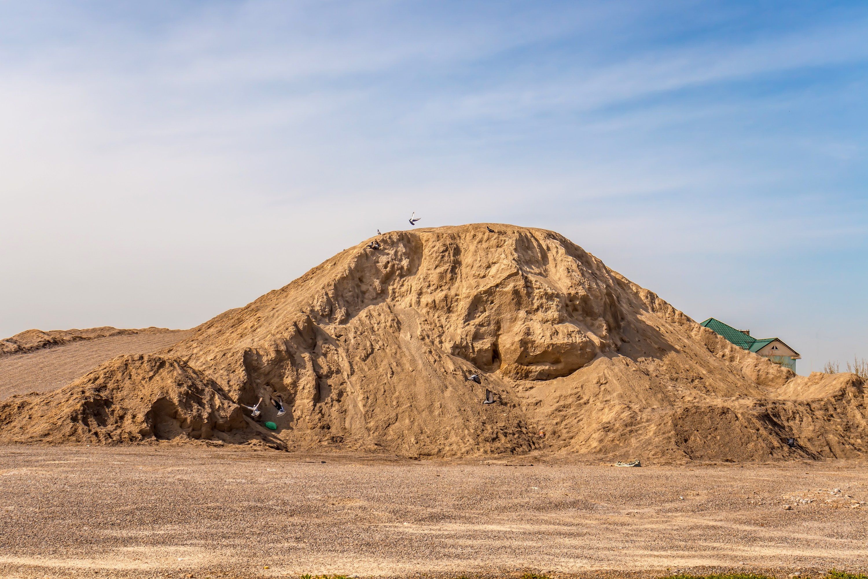 See Insane Photos Of Florida Homes Filled With Sand After Hurricane ...