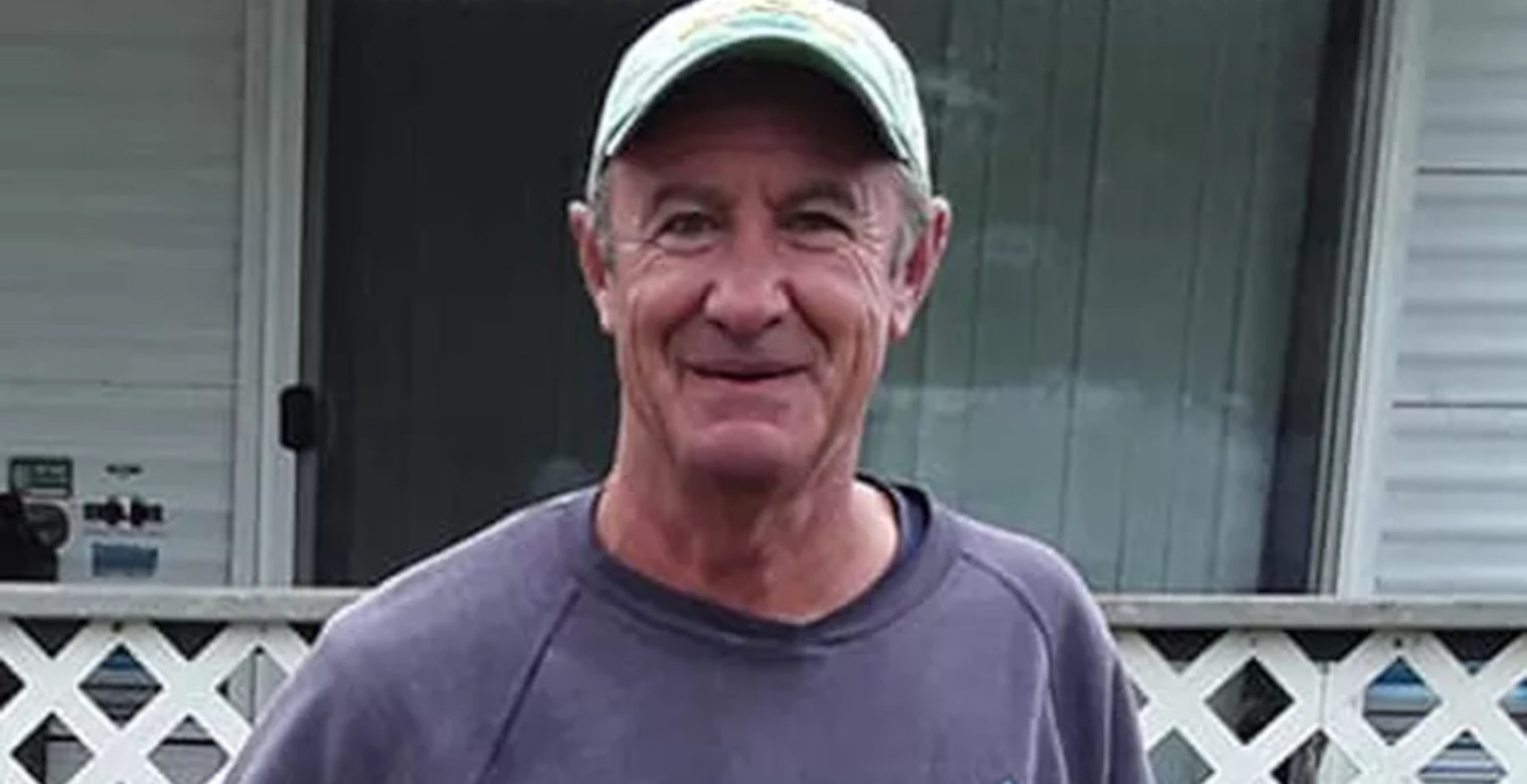 Golfer Dies After Tree Falls On Him In Freak Accident On Golf Course ...