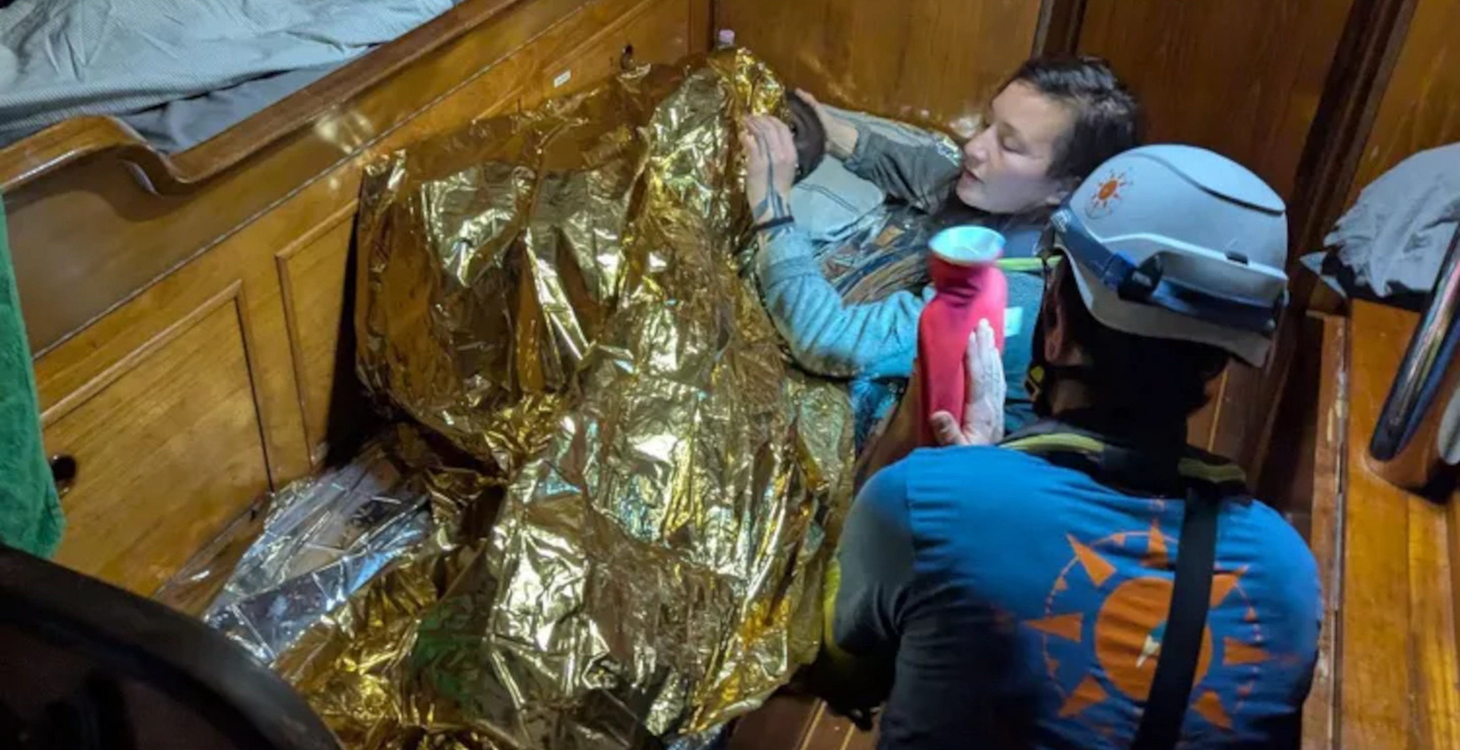 11-Year-Old Girl Survives Shipwreck And Three Days Adrift At Sea By ...