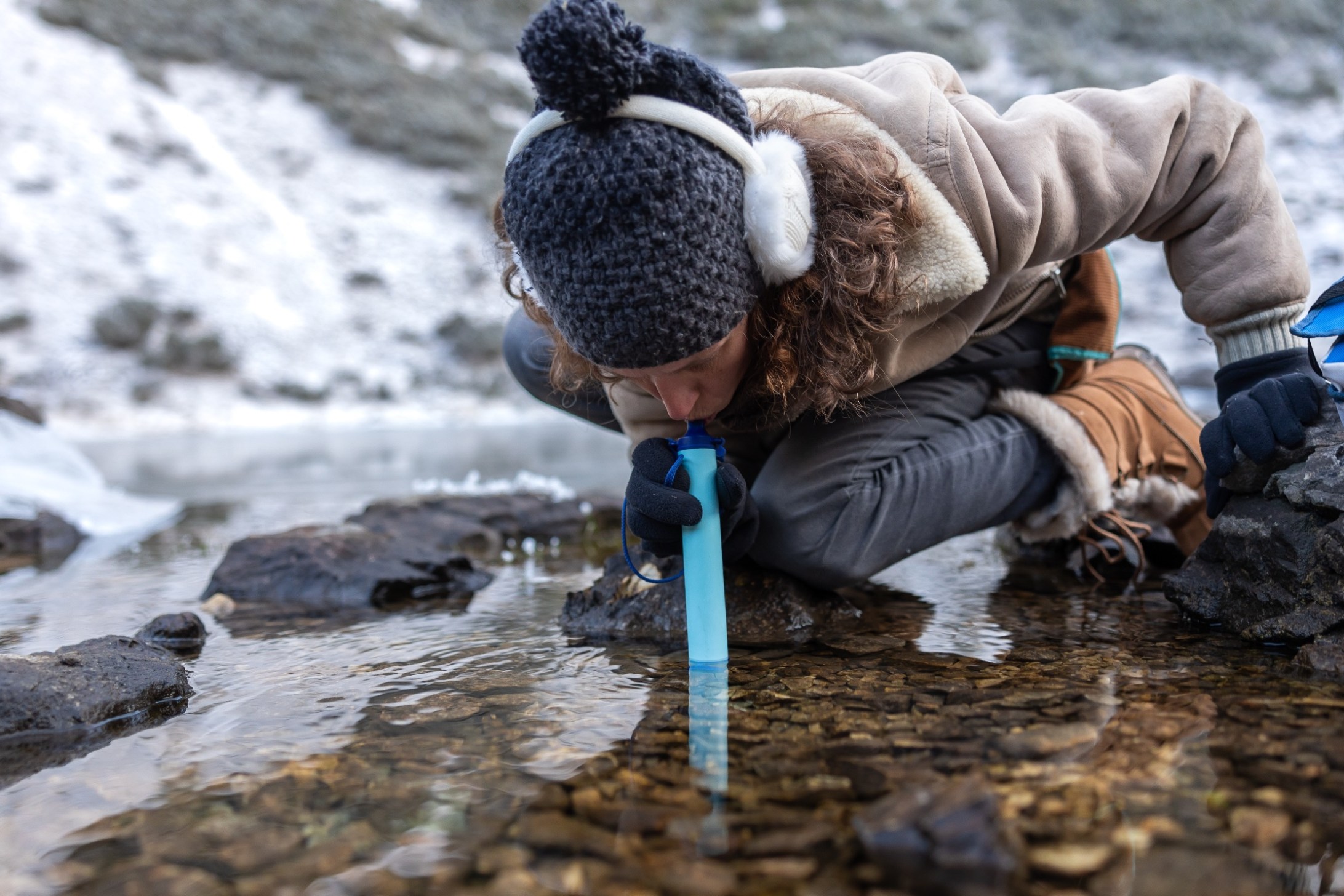 Building A Basic Survival Kit For Beginners: 10 Things You Need To Have ...