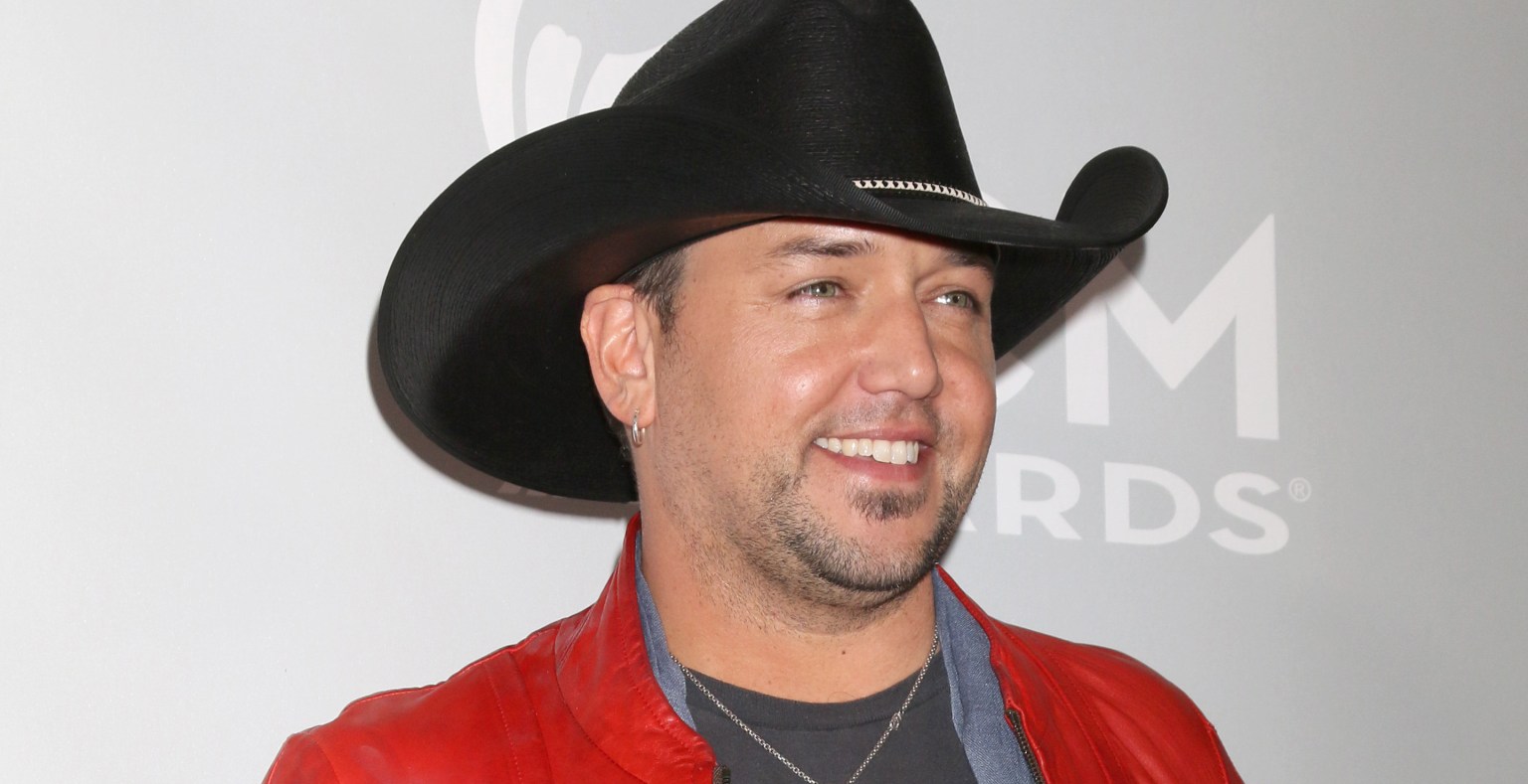 Jason Aldean Reveals The Athlete That Got Him Into Bowhunting And Buck ...