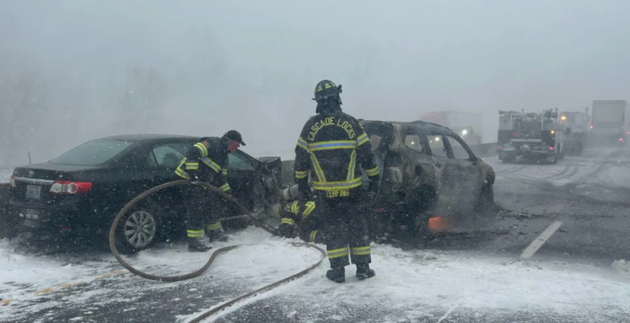 More Than 100 Vehicles Crash In Massive Pileup Due To Whiteout Storm ...