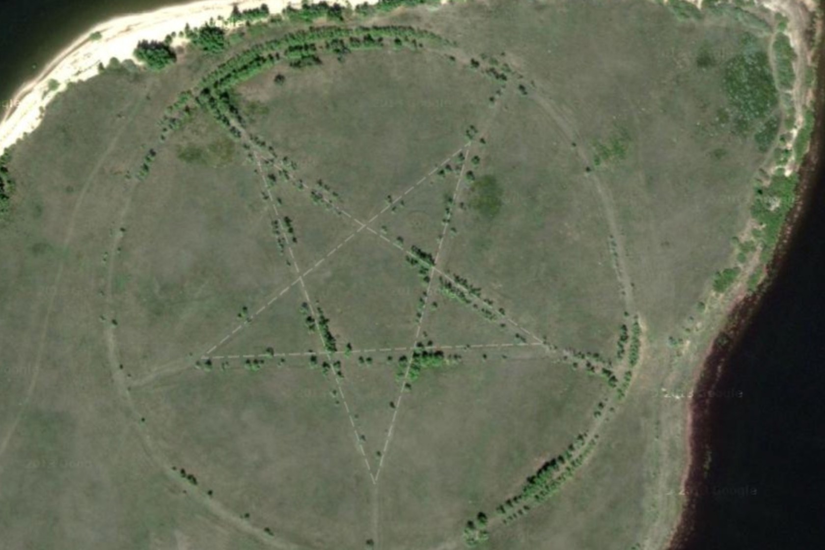 5 Oddest And Creepiest Things Found On Google Maps Images - Wide Open ...