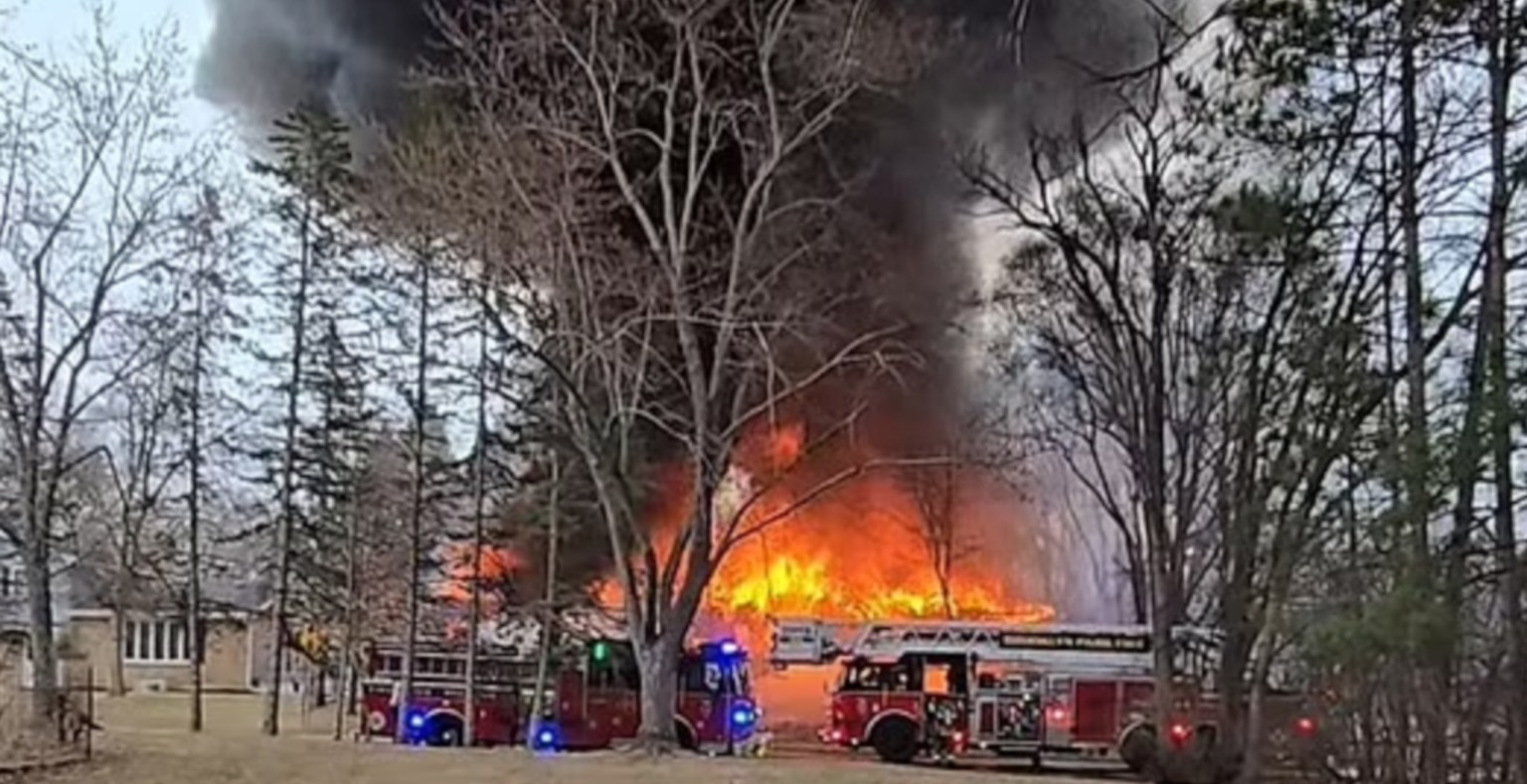 Plane Crashes Into Minnesota Home Exploding Into A Ball Of Flames ...