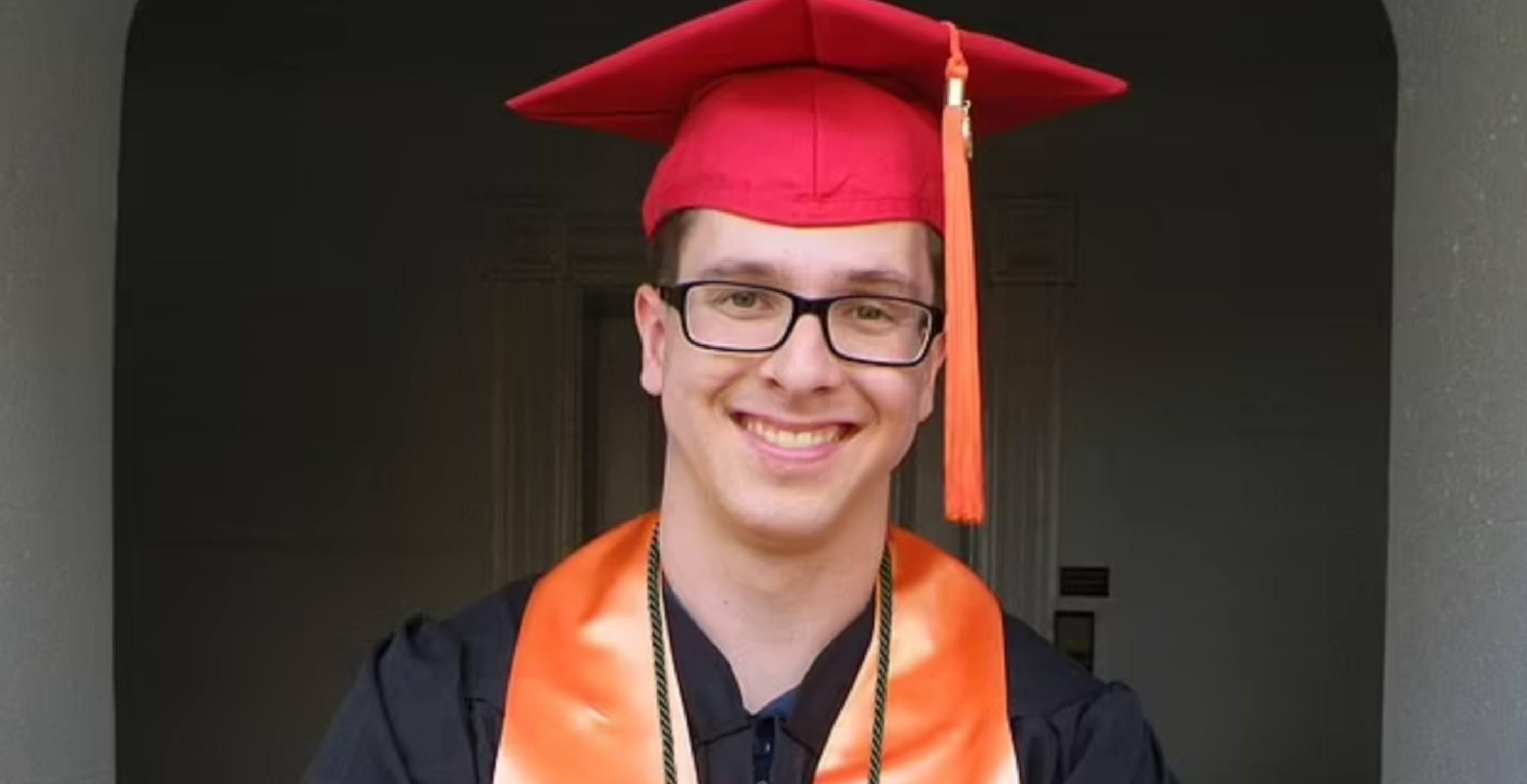 Beloved College Student Dies While Sleeping In Hammock After Tree Falls ...