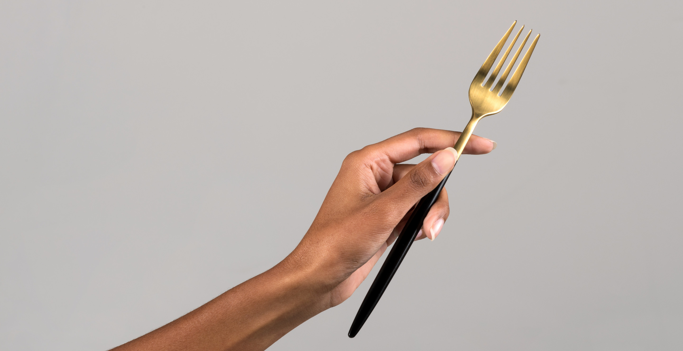 Plane Passenger Randomly Stabbed By Young Girl With Fork As Sleeping ...