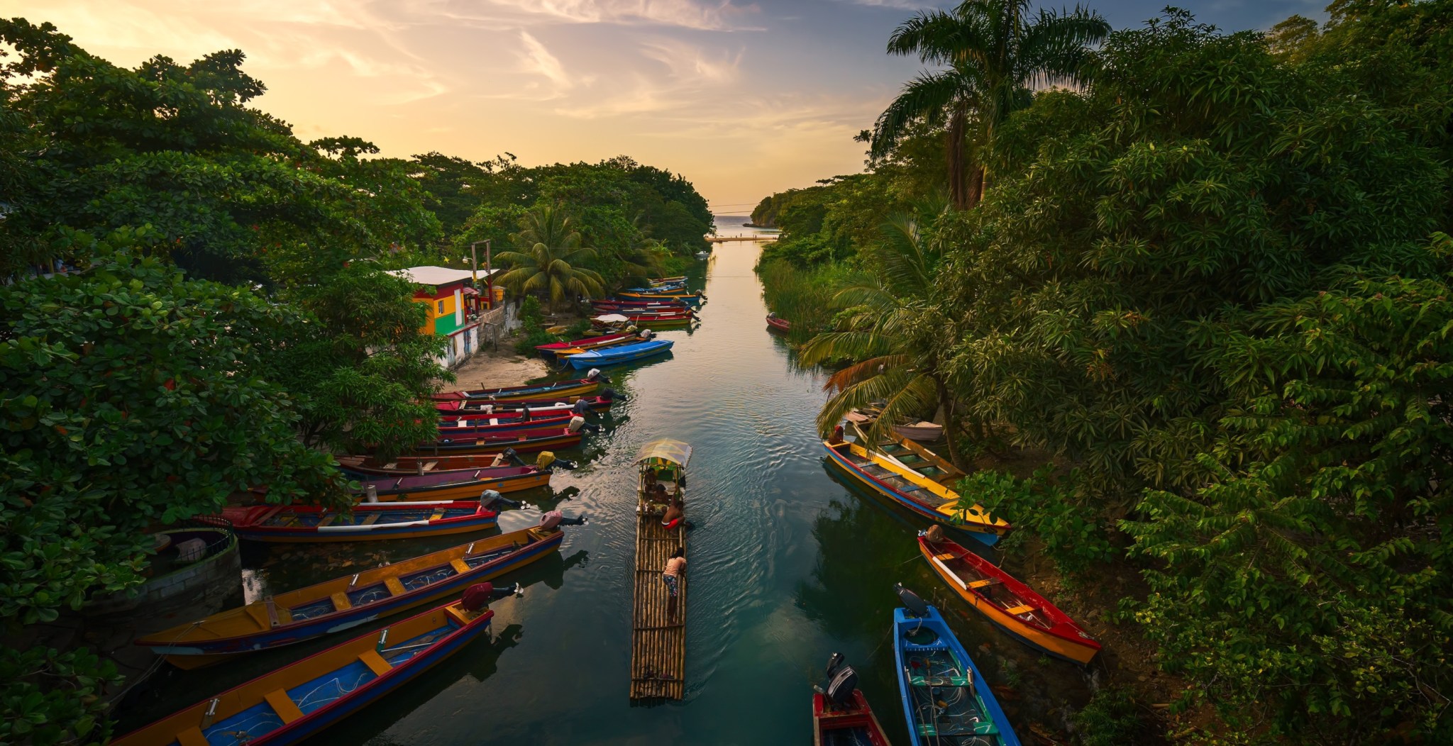 Travelers Reveal The 4 Destinations That Instantly Made Them Want To Go ...