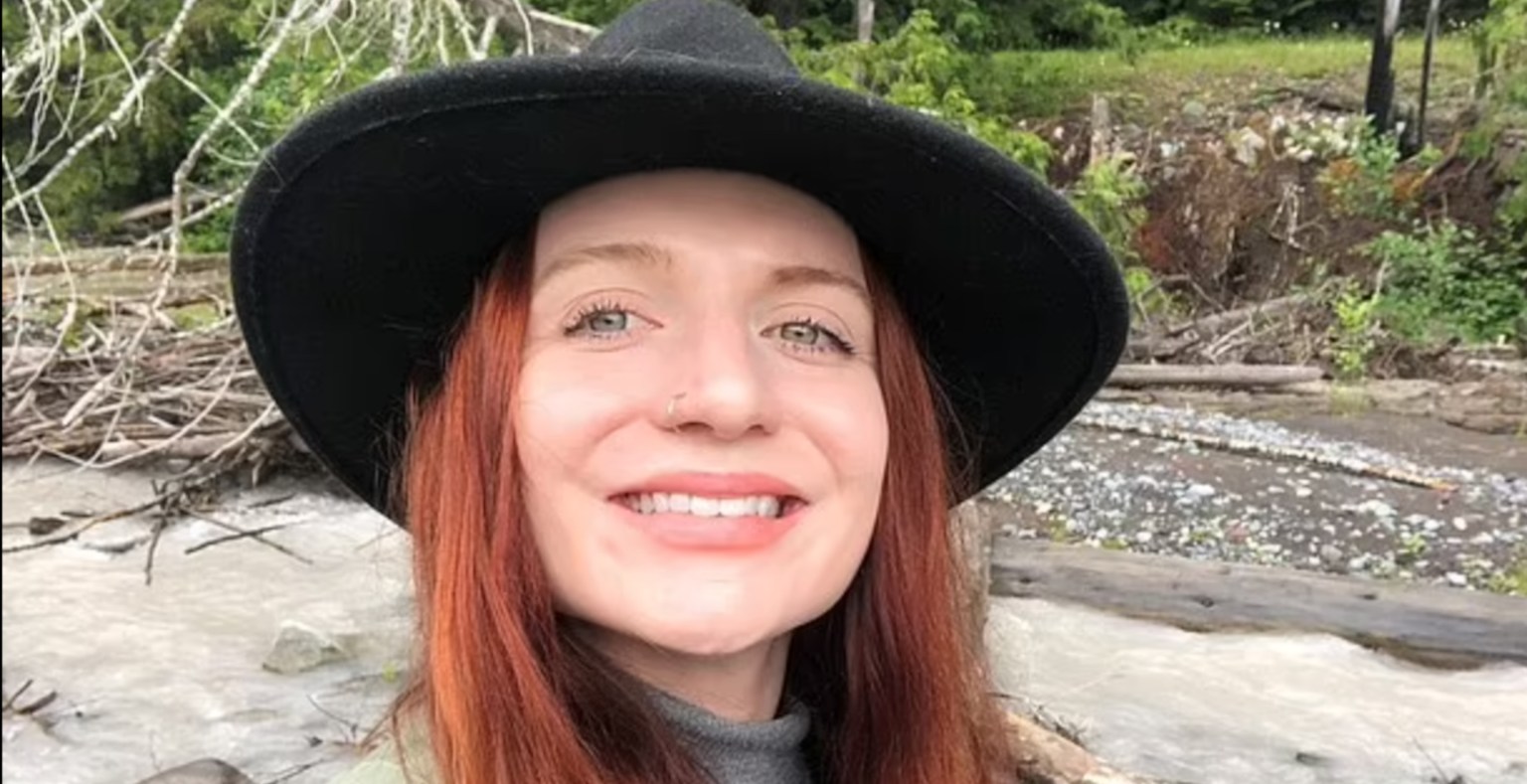 Traveler Opens Up About Feeling Traumatized After Getting Kicked Out Of ...