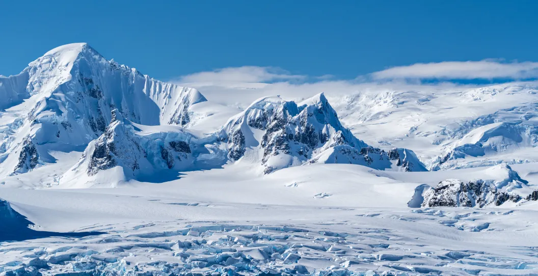 Diver Missing After Going On Ice Dive In Antarctica - Wide Open Spaces