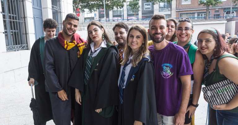'Harry Potter’ Fans Cause Chaos At Popular Tourist Attraction, Enraging ...