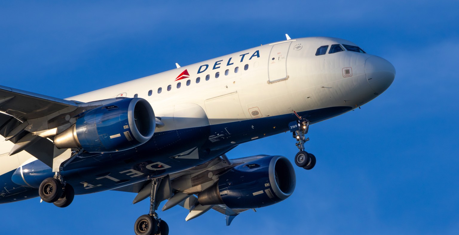 Delta Flight Makes Emergency Landing Due To Strange Odor - Wide Open Spaces