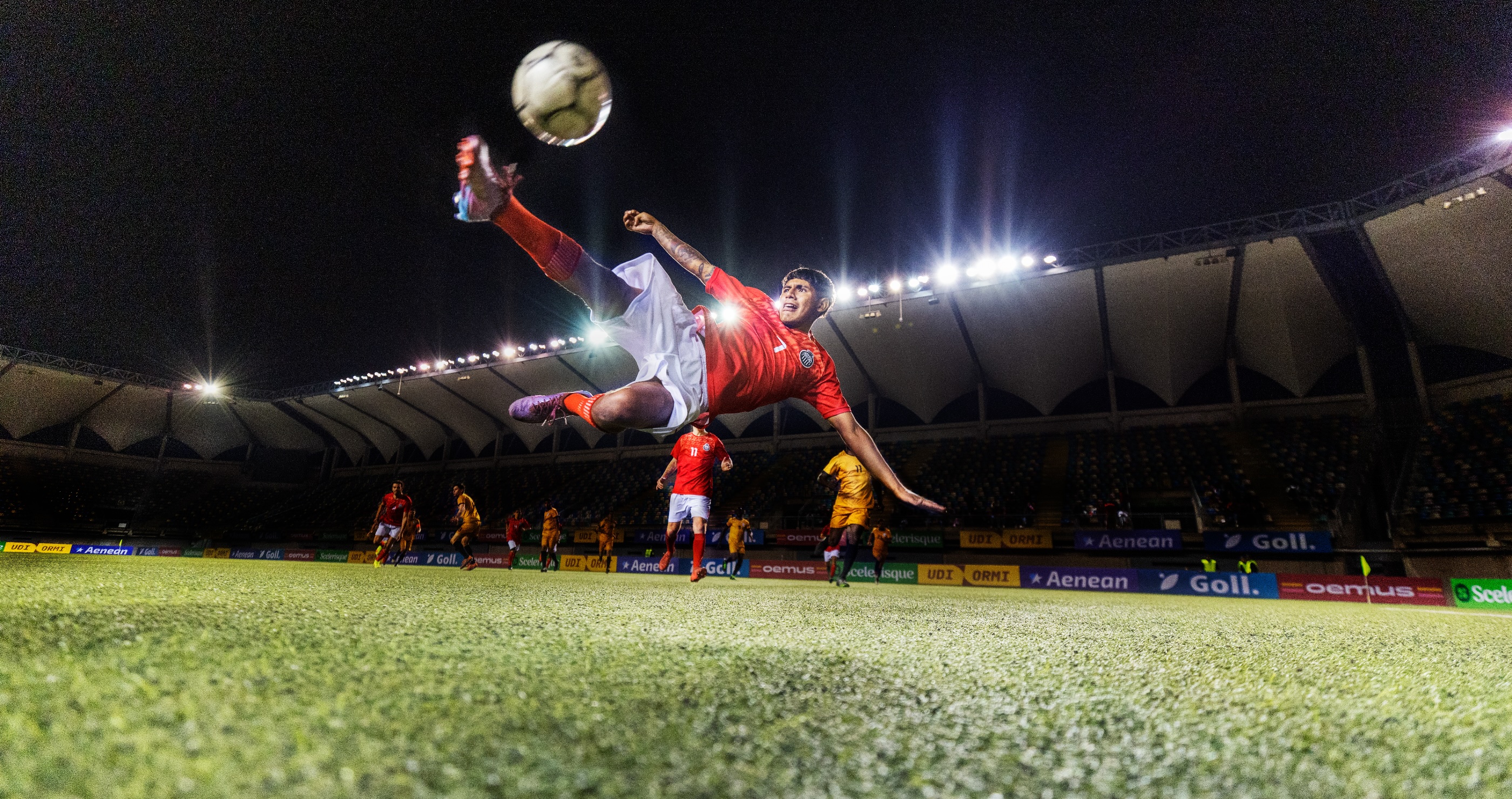 Soccer Match In Turkey Turns Interesting When A Soccer Player Uses CPR ...
