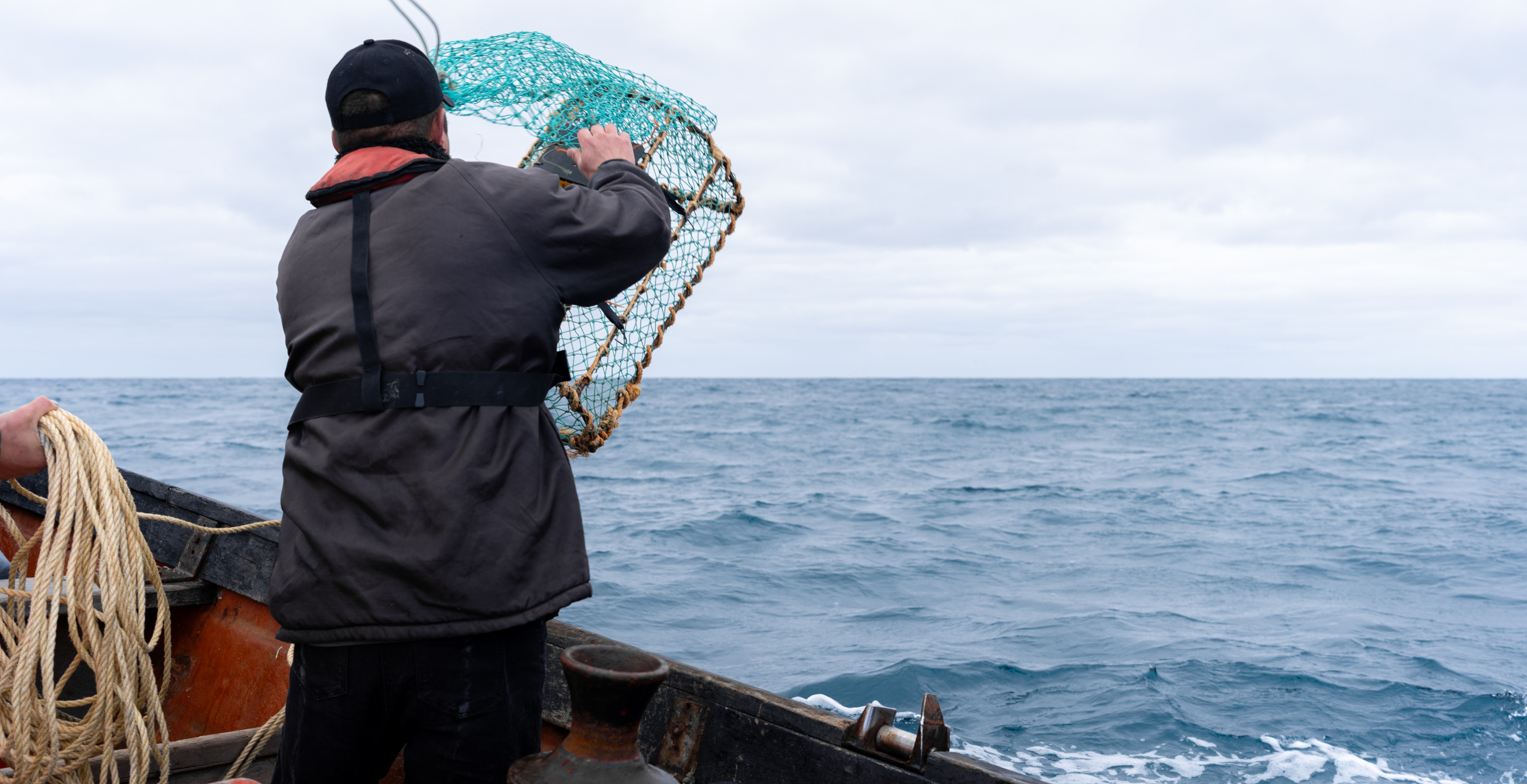 'Deadliest Catch' Deckhand Dies While Filming New Season - Wide Open Spaces